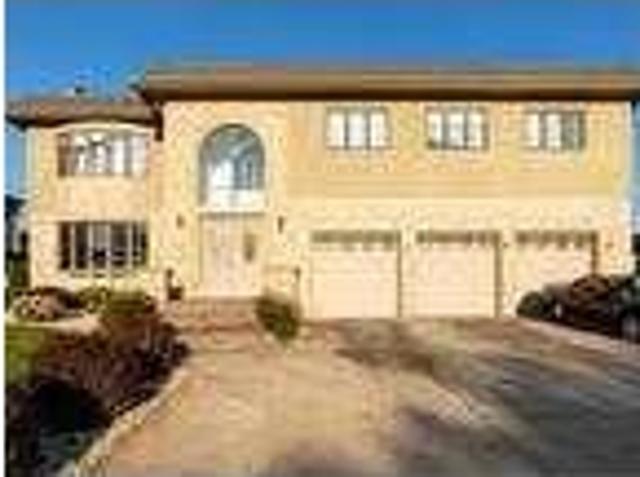 3 Bedroom 3 Bath In Bloomingdale Illinois 60108