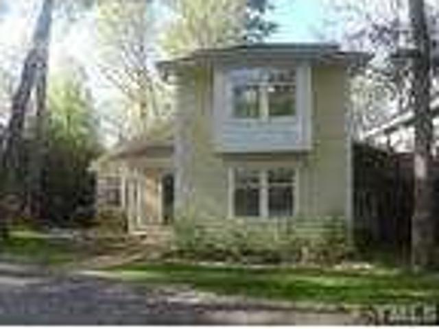3 Bedroom 3 Bath In Chapel Hill NC 27516