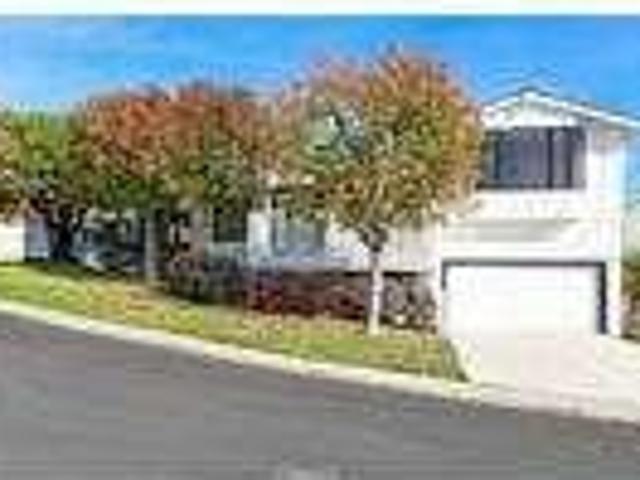 3 Bedroom 3 Bath In Corona Del Mar CA 92625
