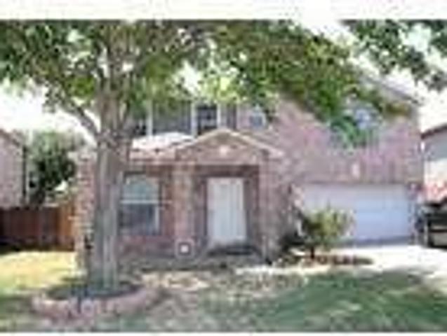 3 Bedroom 3 Bath In Dallas Texas 75212