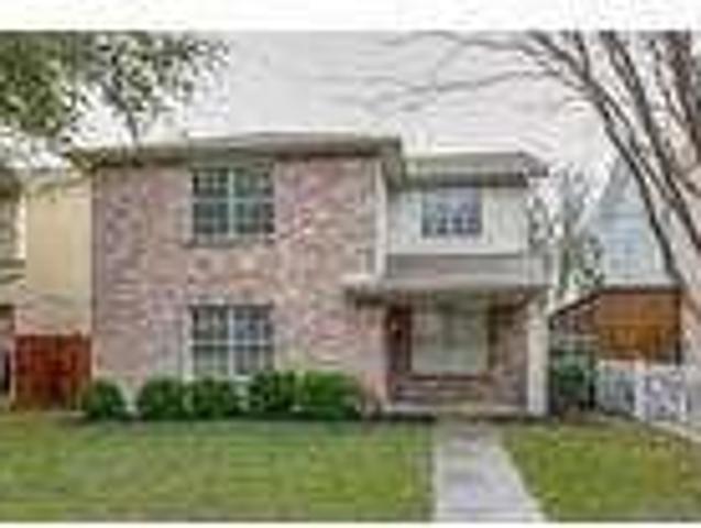 3 Bedroom 3 Bath In Dallas TX 75227