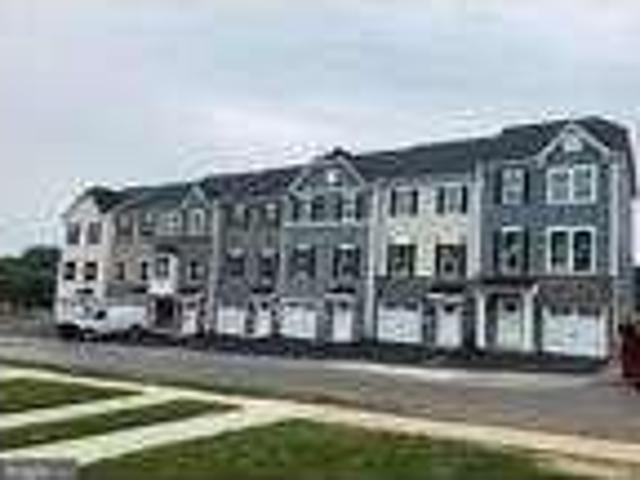 3 Bedroom 3 Bath In Downingtown Pennsylvania 19335