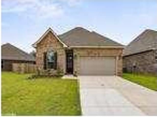 3 Bedroom 3 Bath In Foley Alabama 36535