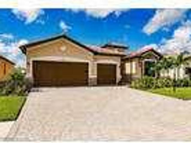 3 Bedroom 3 Bath In Fort Myers Florida 33905