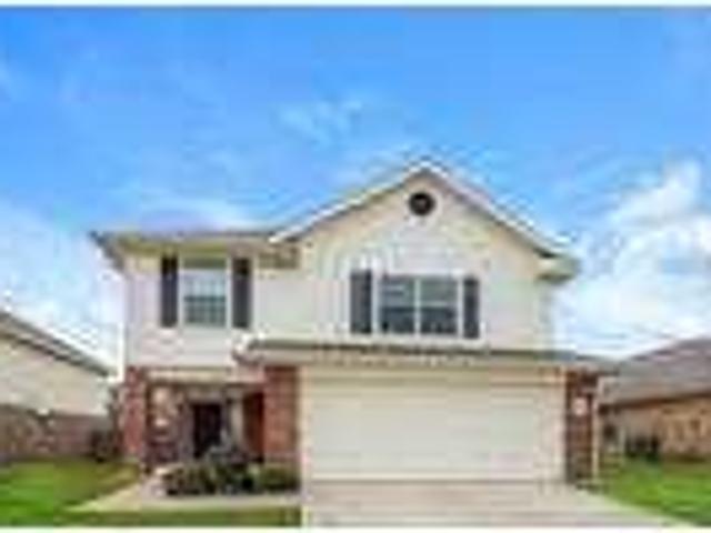 3 Bedroom 3 Bath In Fort Worth TX 76036