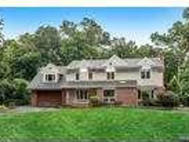 3 Bedroom 3 Bath In Franklin Lakes New Jersey 07417