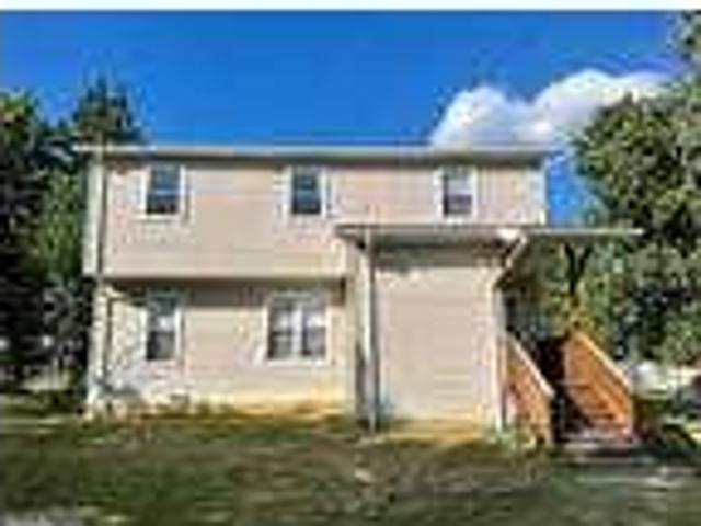 3 Bedroom 3 Bath In Glenside Pennsylvania 19038