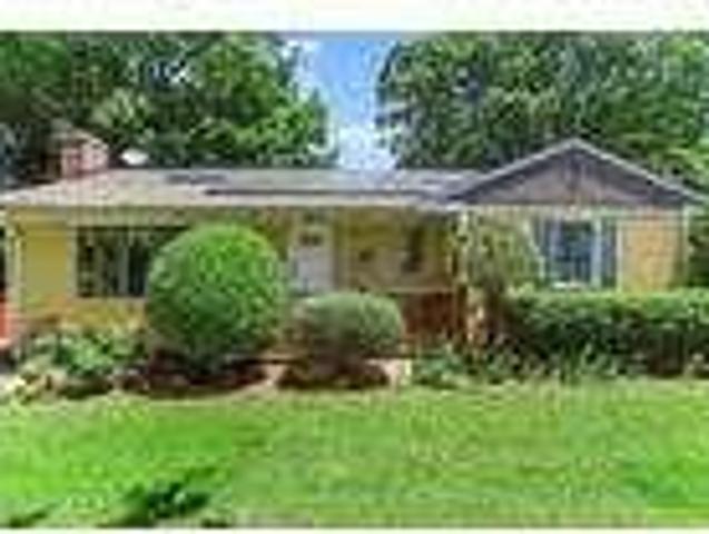 3 Bedroom 3 Bath In Greenwich Connecticut 06831