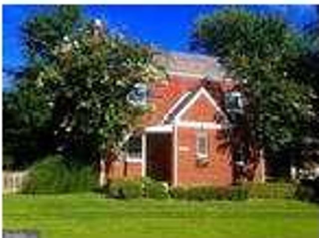 3 Bedroom 3 Bath In Kensington MD 20895