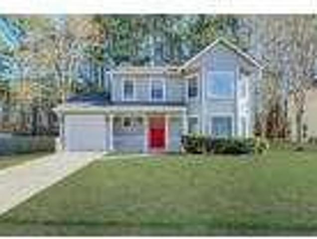 3 Bedroom 3 Bath In Lilburn GA 30047