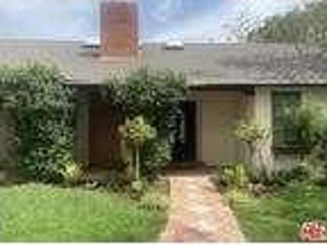 3 Bedroom 3 Bath In Los Angeles California 90066