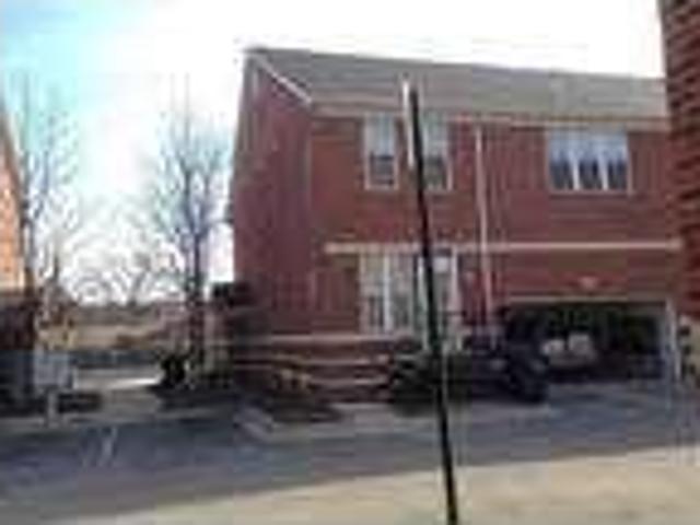 3 Bedroom 3 Bath In Skokie IL 60077