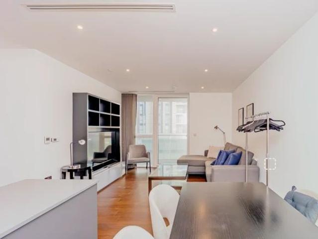 3 Bedroom 3 Bathroom Flat4003