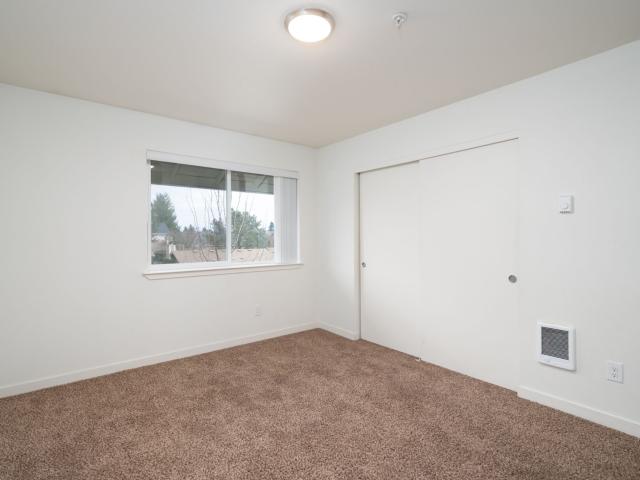 3 Bedroom 1.5 bath townhome!