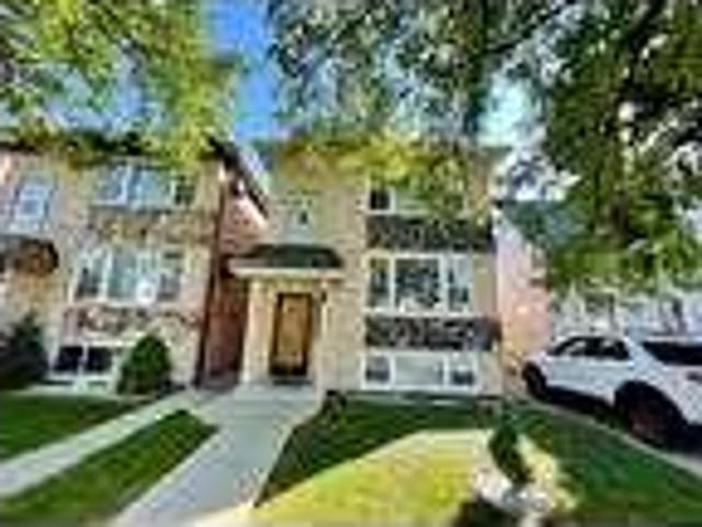 3 Bedroom 1 Bath In CHICAGO IL 60630