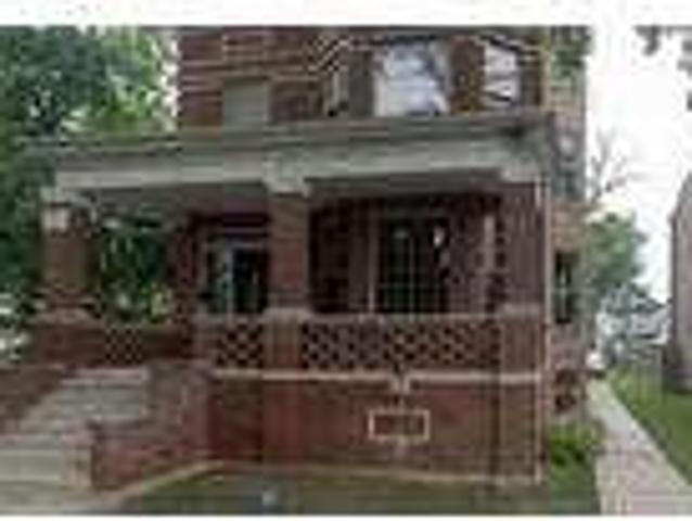 3 Bedroom 1 Bath In Chicago IL 60639