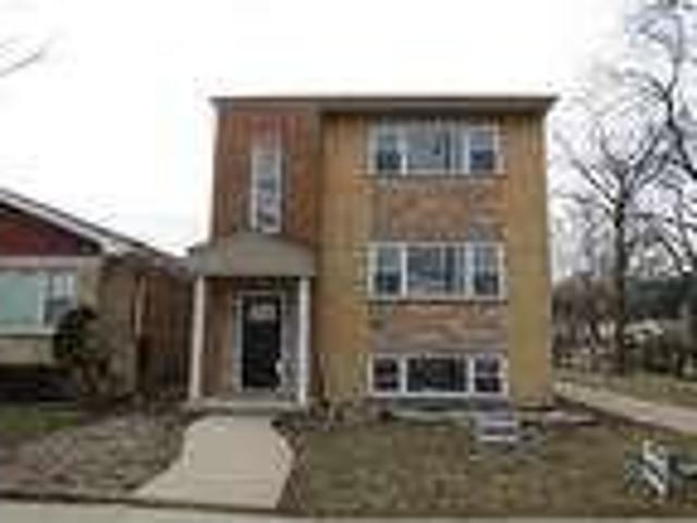 3 Bedroom 1 Bath In Chicago IL 60646