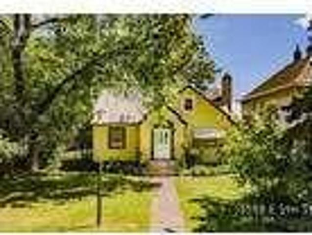 3 Bedroom 1 Bath In Duluth MN 55812