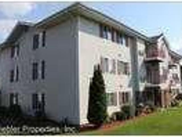 3 Bedroom 1 Bath In Fond Du Lac WI 54935