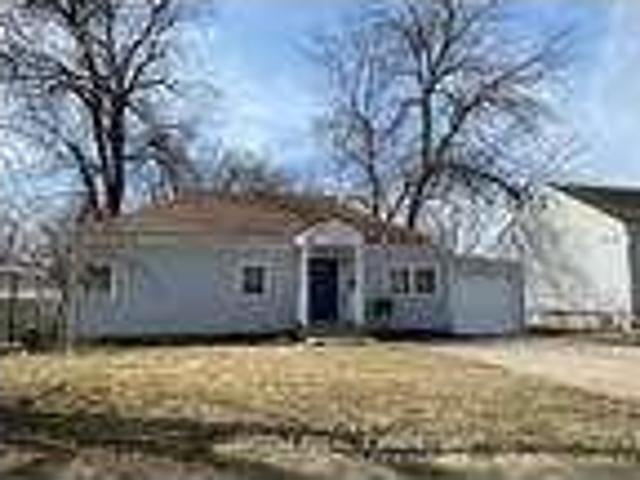 3 Bedroom 1 Bath In Kansas City MO 64119