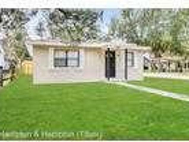 3 Bedroom 1 Bath In LEESBURG FL 34748