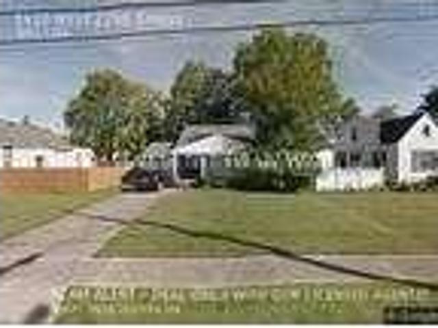 3 Bedroom 1 Bath In Lorain 44052