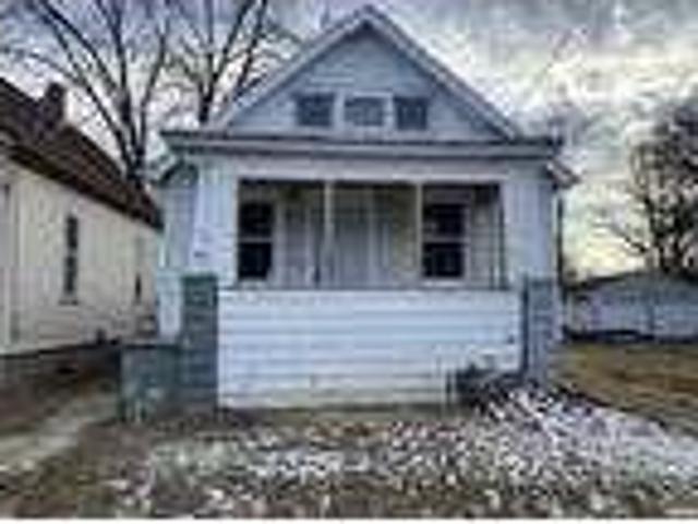 3 Bedroom 1 Bath In Peoria IL 61604