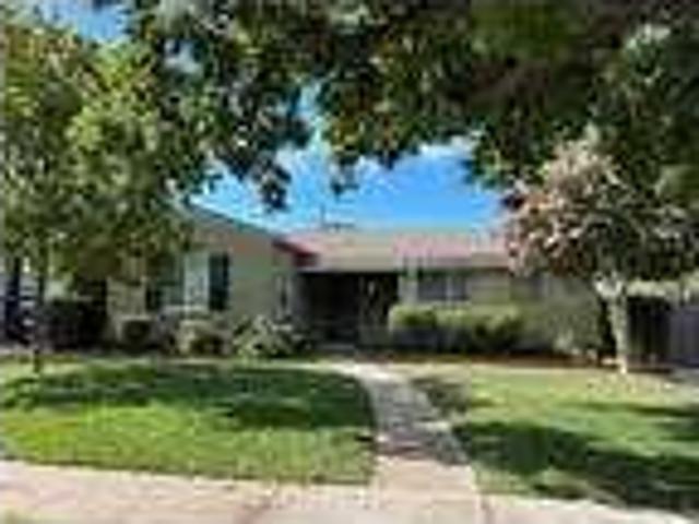 3 Bedroom 1 Bath In Redlands California 92374