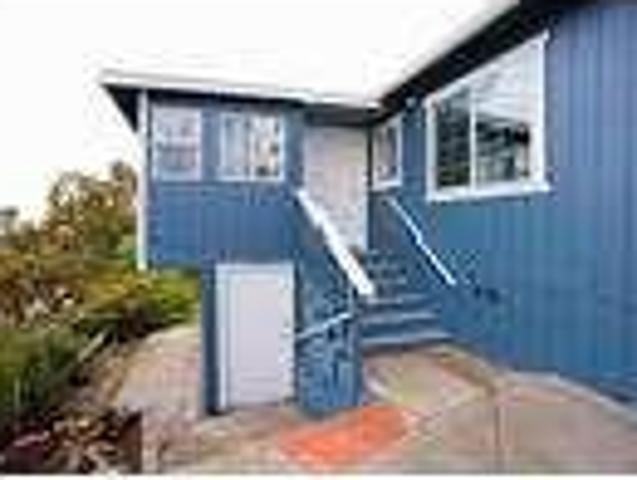 3 Bedroom 1 Bath In San Diego CA 92114