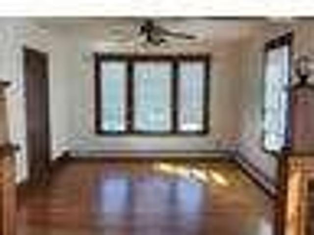 3 Bedroom 1 Bath In Worcester MA 01610