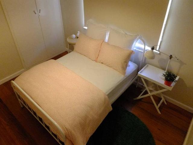 3 bedroom 1 bath separate toilet