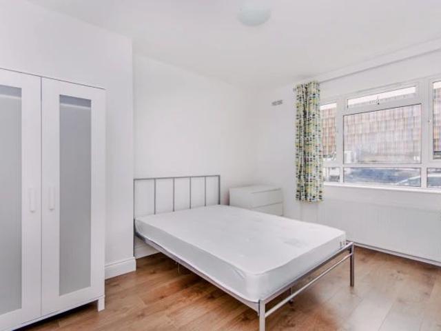 3 Bedroom 1 Bathroom Entire property