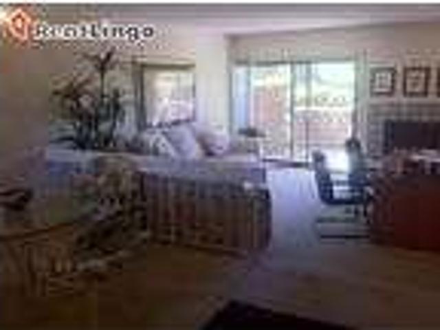 3 bedroom 201 E. Commercial St