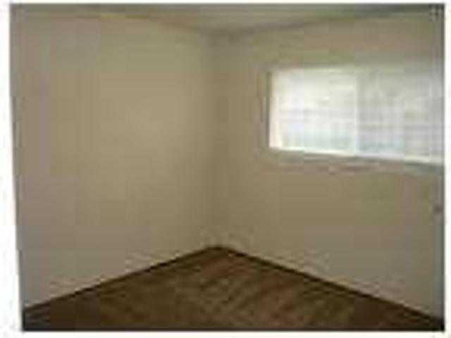 3 bedroom 2 bath home 1286 ft