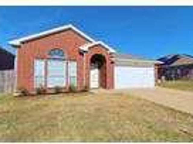 3 Bedroom 2 Bath In Midlothian TX 76065