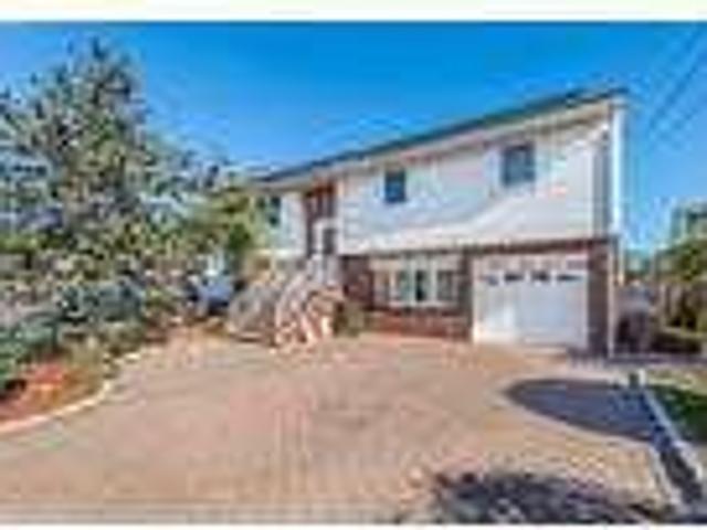 3 Bedroom 2 Bath In Moonachie NJ 07074