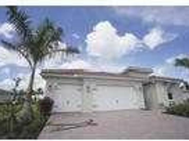 3 Bedroom 2 Bath In Naples Florida 34114