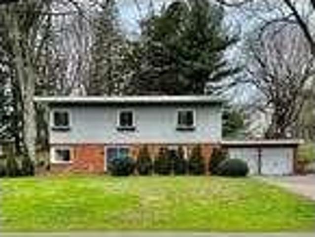 3 Bedroom 2 Bath In North Canton OH 44720