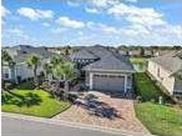 3 Bedroom 2 Bath In Oxford FL 34484