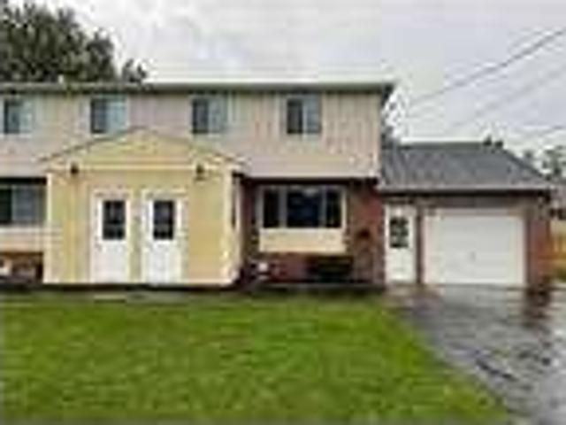 3 Bedroom 2 Bath In Orchard Park New York 14127