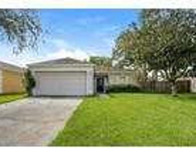 3 Bedroom 2 Bath In Orlando Florida 32826