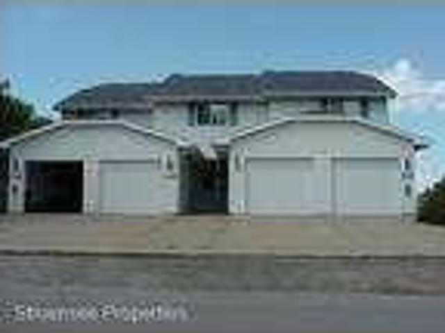 3 Bedroom 2 Bath In OSHKOSH WI 54902