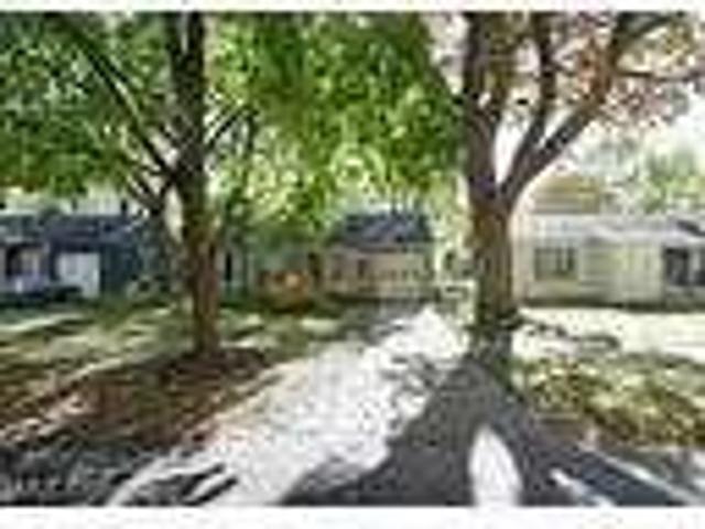 3 Bedroom 2 Bath In Beverly Hills Michigan 48025