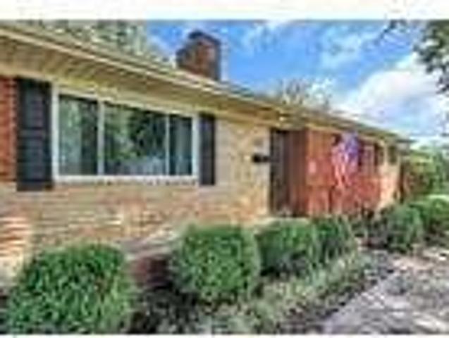 3 Bedroom 2 Bath In Charlotte North Carolina 28210