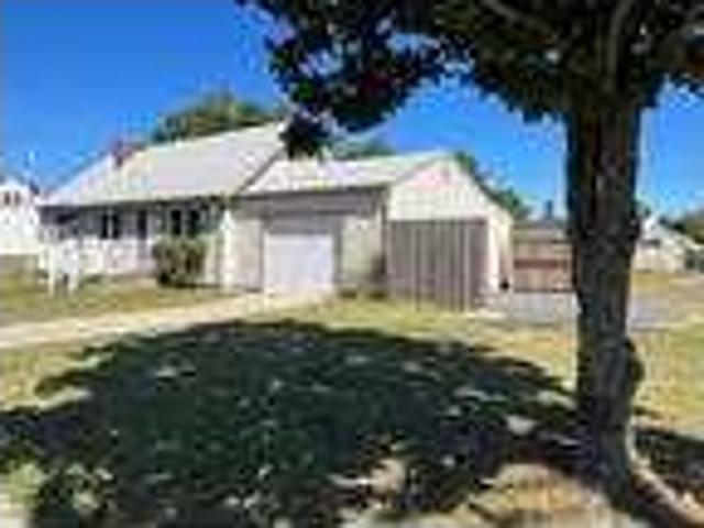3 Bedroom 2 Bath In Chincoteague VA 23336