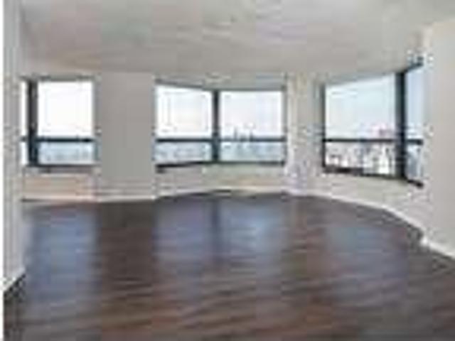 3 Bedroom 2 Bath In Chicago IL 60601