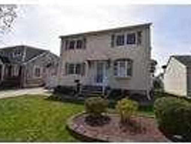 3 Bedroom 2 Bath In Clifton NJ 07013