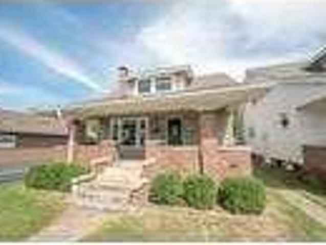 3 Bedroom 2 Bath In Columbus Indiana 47201