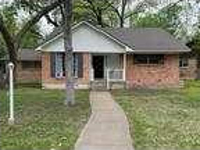 3 Bedroom 2 Bath In Dallas TX 75218