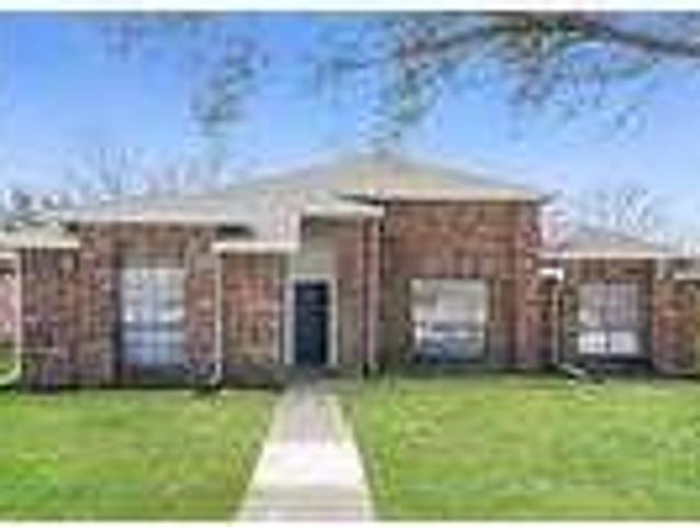 3 Bedroom 2 Bath In Dallas TX 75227